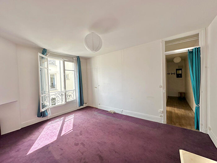 Maisons à vendre et appartements à louer - 1