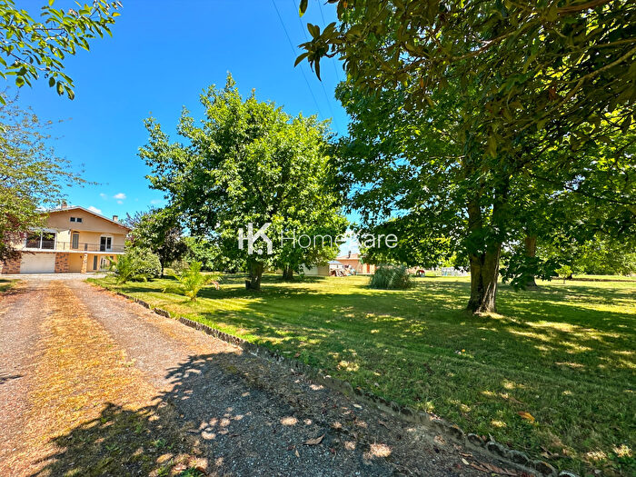 Maison à vendre - Martres-Tolosane - 4 pièces - 3 chambres