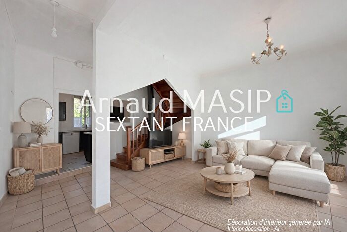 Maison 6 pièces à Fa, à vendre