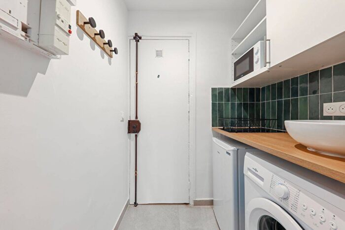 Appartement 1 pièce à louer - Moskowa-Porte Montmartre-Porte de Clignancourt, Paris 18ème arrondissement
