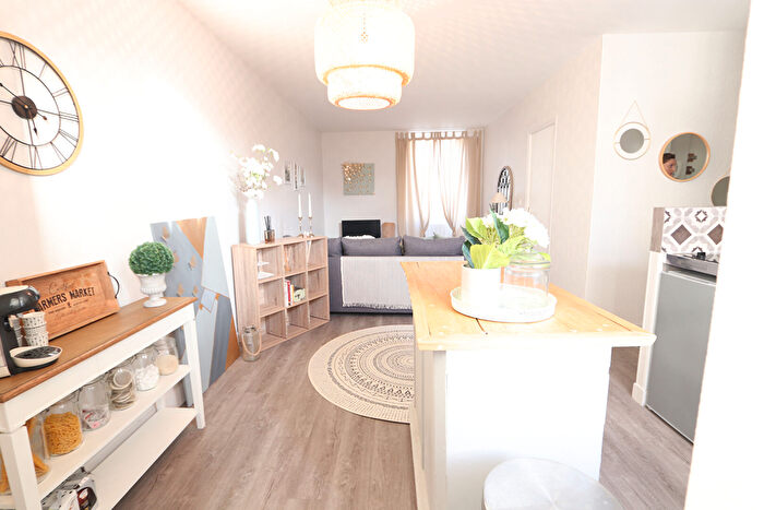 Orléans, Dunois, Châteaudun - Appartement 2 pièces à louer