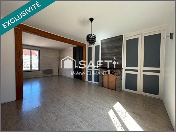Appartement 4 pièces à vendre à Lisieux, Centre-ville