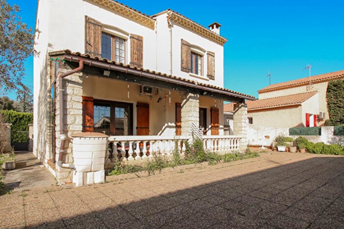 Avignon, Montfavet - Maison 6 pièces à vendre