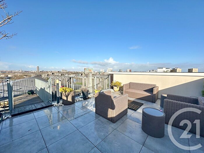 Appartement 4 pièces à Nantes, Ile de Nantes, à vendre