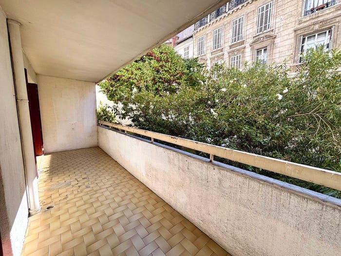 Appartement 2 pièces à Préfecture, Marseille 6ème arrondissement, à louer