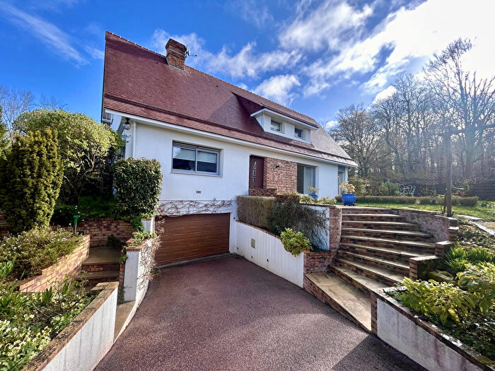 Maison à vendre - Saint-Pierre-lès-Elbeuf - 7 pièces - 5 chambres