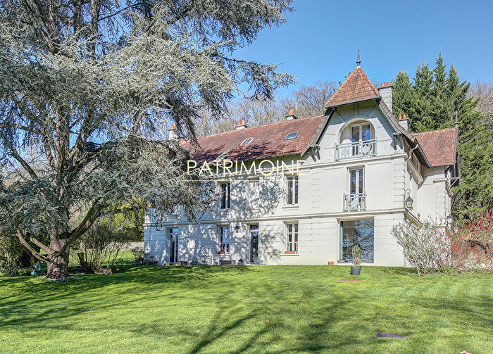 Maison à vendre - Triel-sur-Seine - 10 pièces - 7 chambres