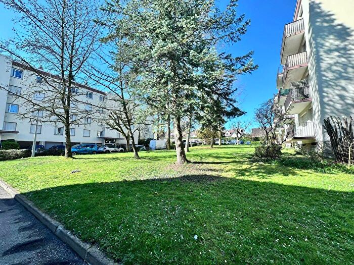 Appartement à louer - Vieux Saint Brice, Saint-Brice-sous-Forêt - 2 pièces - 1 chambre