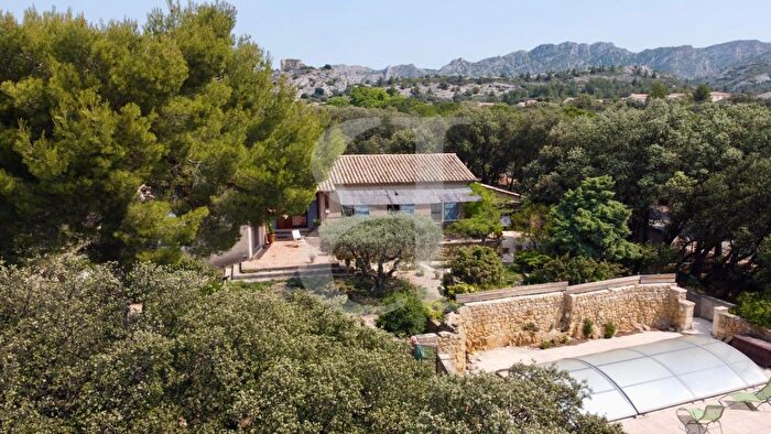 Maison à vendre - Maussane-les-Alpilles - 5 pièces - 4 chambres