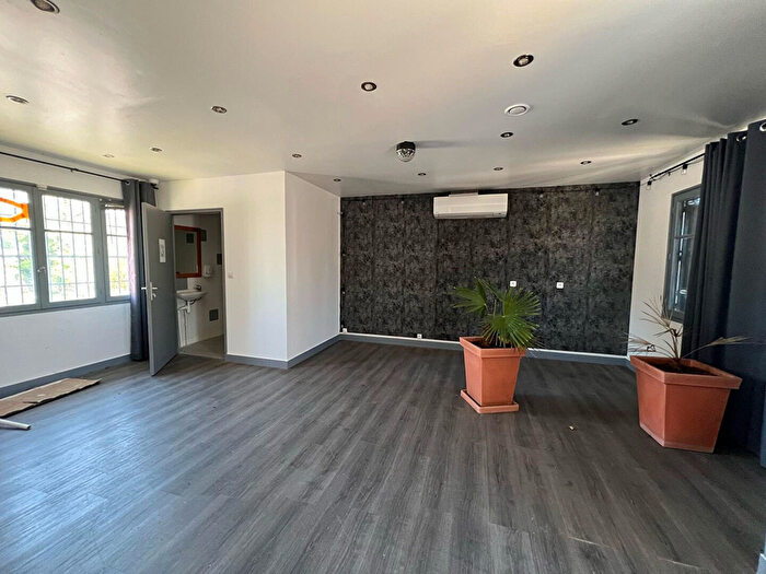 Maison à vendre - Varennes-Vauzelles - 3 pièces - 2 chambres