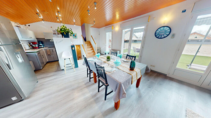 Maison à vendre - Ordonnaz - 5 pièces - 3 chambres