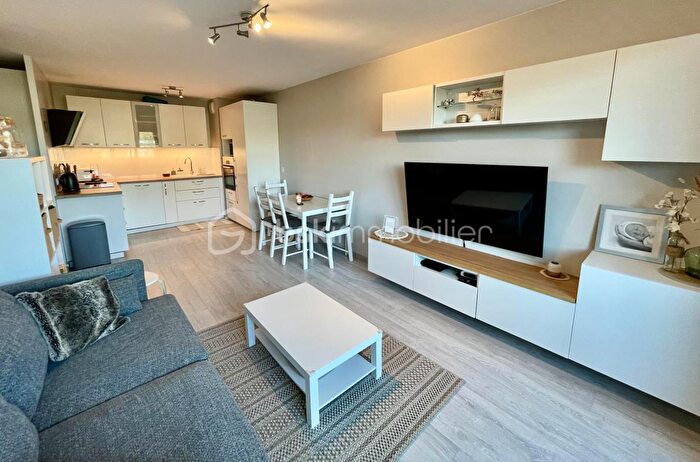Appartement 3 pièces à Dammarie-les-Lys, L'Abbaye du Lys, Centre-ville, Soubiron, à vendre