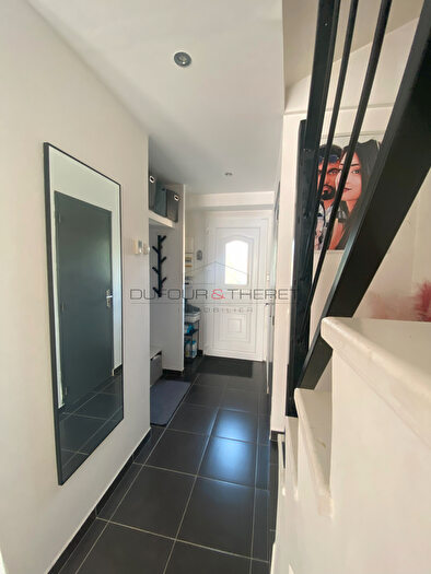 Maison à vendre - Mareuil-lès-Meaux - 5 pièces - 4 chambres