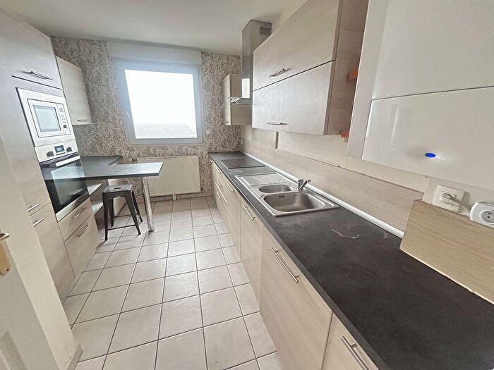 Appartement à vendre - Fontaine-lès-Dijon - 6 pièces - 4 chambres