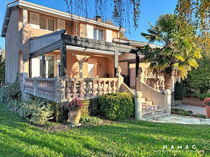 Maison à vendre - Grézieu-la-Varenne - 5 pièces - 4 chambres