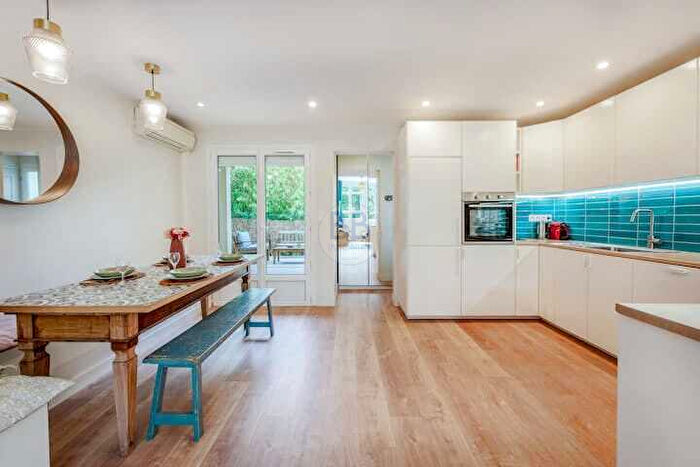 Appartement à vendre - Saint-Raphaël - 2 pièces - 1 chambre