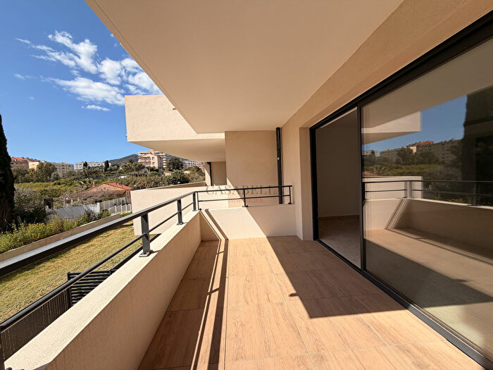 Appartement à vendre - Ajaccio - 3 pièces - 2 chambres