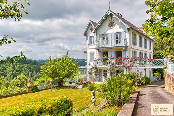 Maison à vendre - Pau, Centre-ville - 12 pièces - 8 chambres