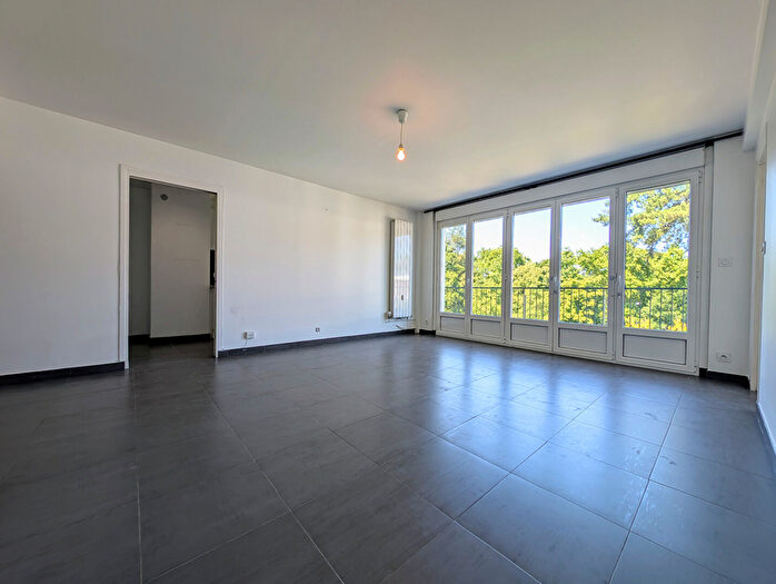 Appartement à vendre - Maisons-Laffitte, Est - 4 pièces - 3 chambres