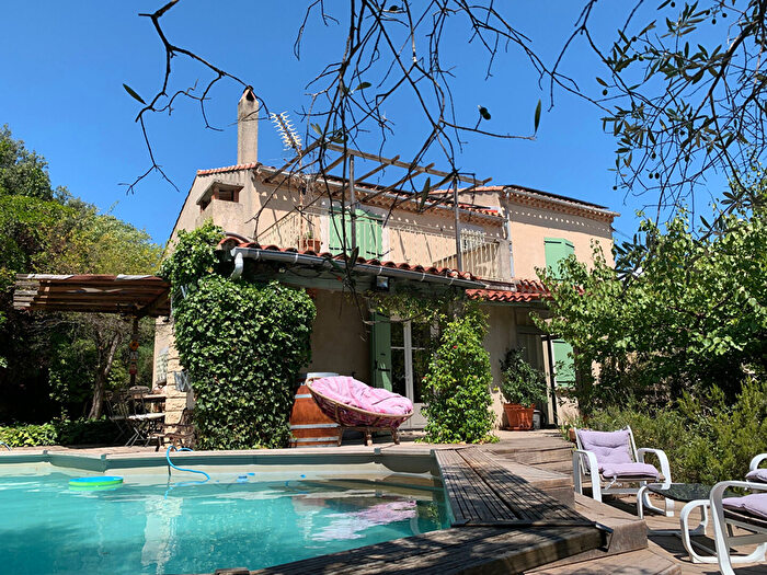 Maison 7 pièces à vendre à Caumont-sur-Durance