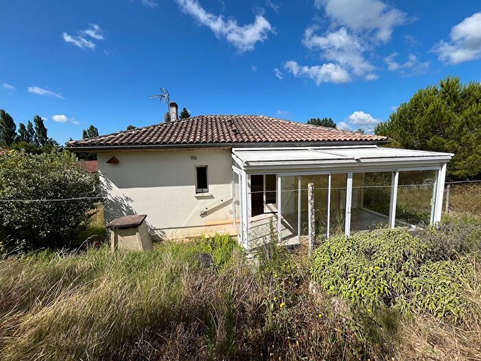 Maison à vendre - Saint-Pardoux-Isaac - 4 pièces - 2 chambres