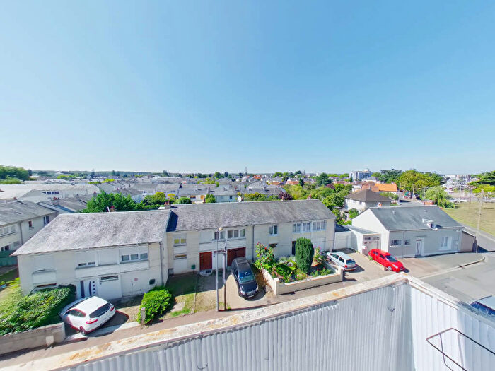 Appartement à vendre - Châtellerault, Ozon - 3 pièces - 2 chambres