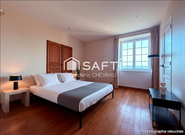 Maison à vendre - Charnay-lès-Mâcon - 7 pièces - 5 chambres