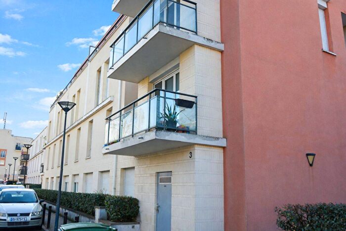 Appartement à louer - Alouettes, Fontenay-sous-Bois - 2 pièces - 1 chambre