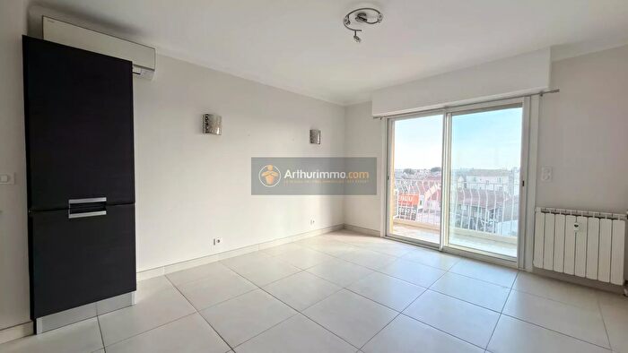 Appartement à vendre - Fréjus, Centre-ville - 2 pièces - 1 chambre