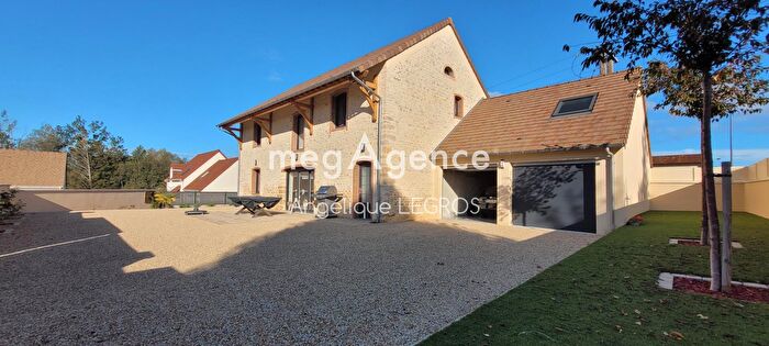 Alençon : Maison 7 pièces à vendre
