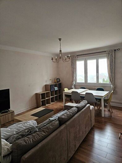 Bel Air, Montceau-les-Mines : Appartement 3 pièces à louer