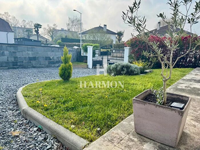 Maison à vendre - Artix - 6 pièces - 4 chambres