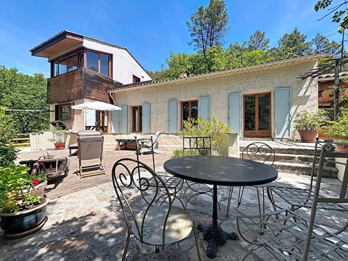 Maison 5 pièces à Tournefort, à vendre