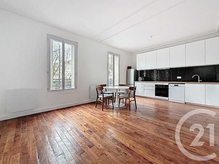Boulogne-Billancourt, Menus, Jean Baptiste Clément : Appartement 4 pièces à louer