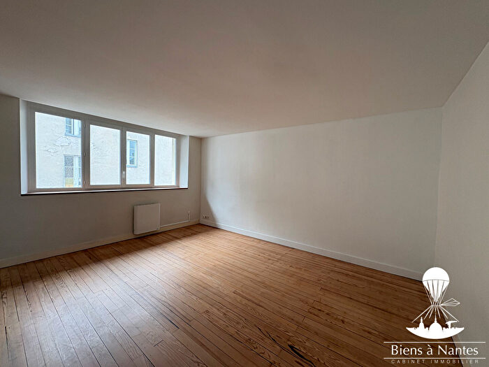 Appartement à louer - Nantes, Centre-ville - 3 pièces - 2 chambres