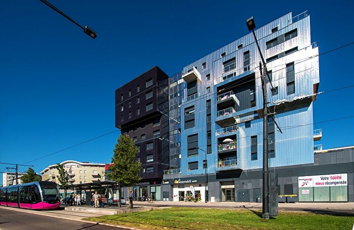 Appartement à louer - Dijon, Bourroches - 2 pièces - 1 chambre