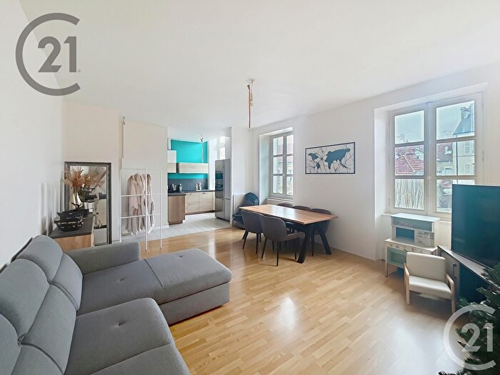 Appartement à vendre - Auxerre, Centre-ville - 3 pièces - 2 chambres