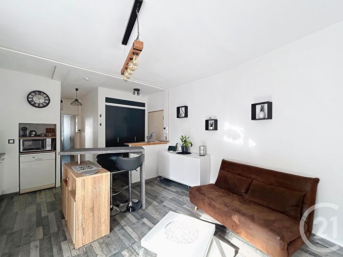 Appartement à louer - Orléans, Dunois, Châteaudun - 2 pièces - 1 chambre