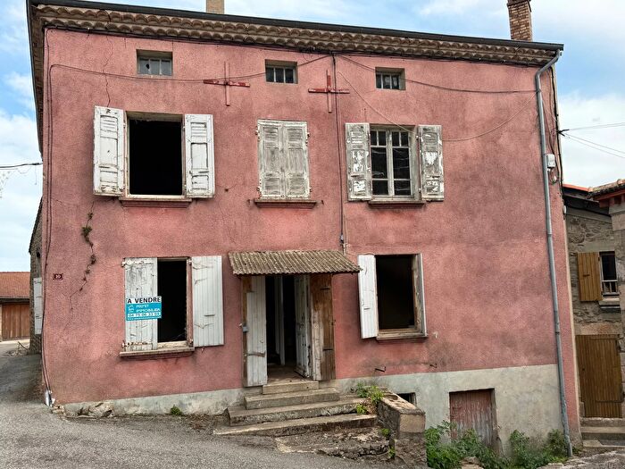 Nozières : Maison 5 pièces à vendre