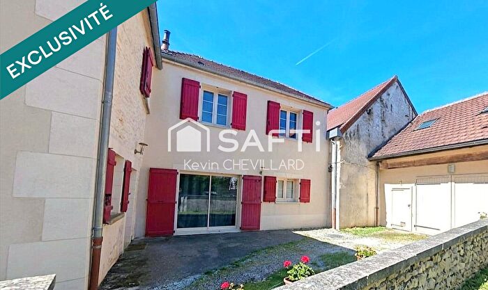 Maison 5 pièces à Saint-Cyr-les-Colons, à vendre