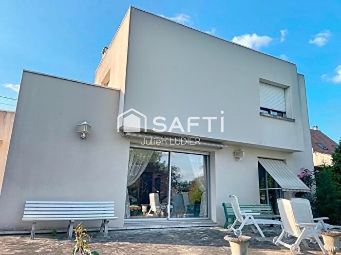 Maison à vendre - Corbeil-Essonnes, Coquibus - 6 pièces - 4 chambres