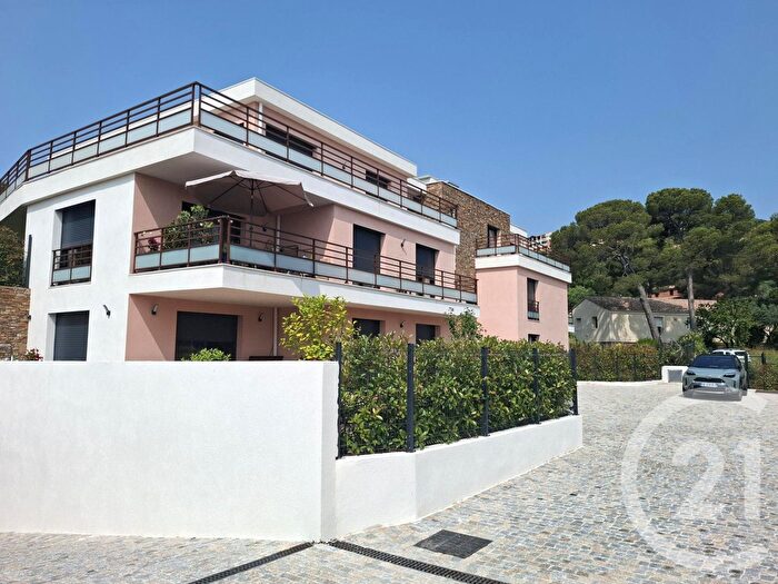 Appartement à vendre - Saint-Raphaël, Dramont - 4 pièces - 3 chambres