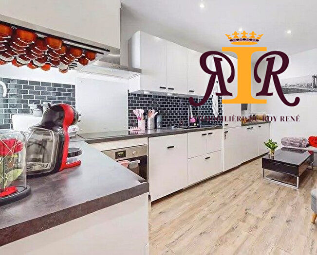 Maison à vendre - Marseille e  - 2 pièces - 1 chambre