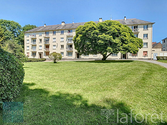 Appartement à vendre - Fougères, Madeleine, Sermandière, Chattière - 4 pièces - 2 chambres