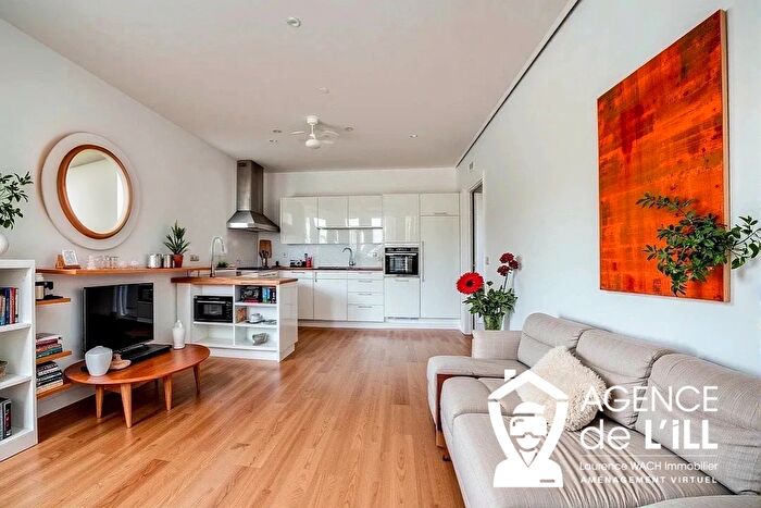 Appartement à vendre - Sélestat, Centre-ville - 3 pièces - 2 chambres