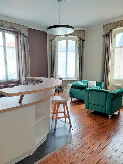 Appartement 3 pièces à Bourges, Centre-ville, Charlet, Lahitolle, Pignoux, Sembat, à louer