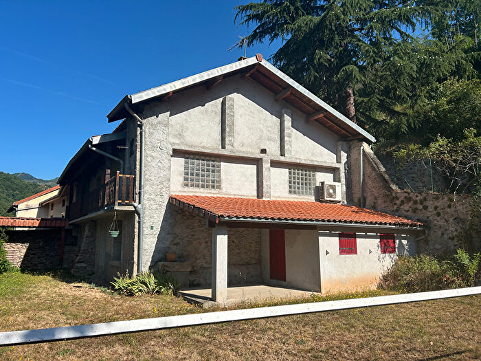 Maison 4 pièces à vendre à Albiès