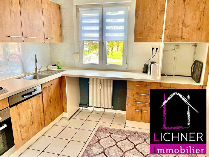 Appartement à vendre - Saint-Avold - 4 pièces - 2 chambres