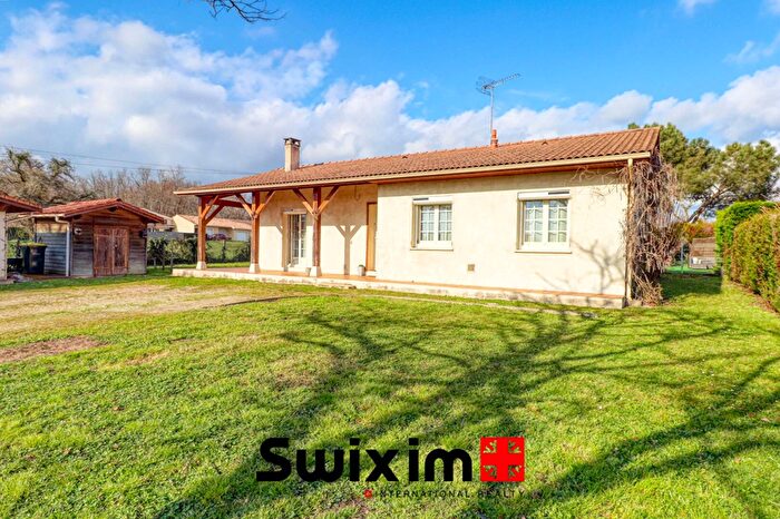 Maison à vendre - Castelnau-de-Médoc - 5 pièces - 3 chambres