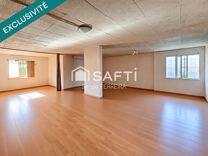 Appartement à vendre - Sète, Centre-ville - 4 pièces - 3 chambres